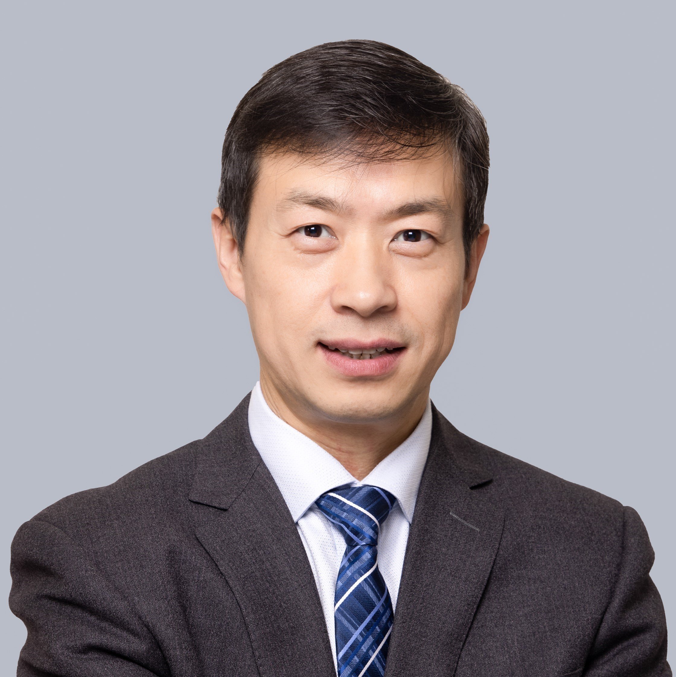 IP attorney reacts to human-robot presscon: AI legislation not ...